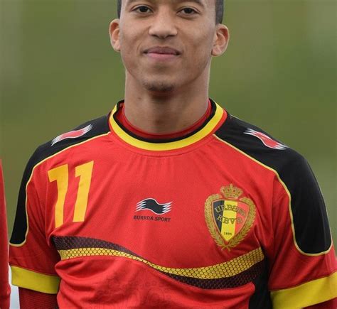 Arsenal Transfer News Who Is Gunners Target David Henen Football Metro News