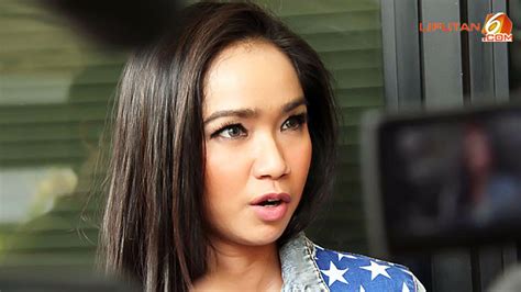 Intan Ayu Nggak Pernah Ngoyo Soal Pacar Showbiz