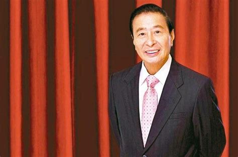 與劉惠娟離婚，李兆基才57歲，前妻遠赴國外37年，他為何不再婚？ 壹讀