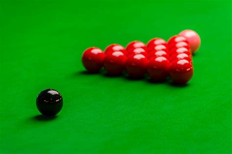 스 누 커 공 스 누 커 테이블에는 스 누 커 또는 풀에 녹색 테이블 국제 스포츠 게임 3차원 형태에 대한 스톡 사진 및 기타 이미지 3차원 형태 8 개체 그룹