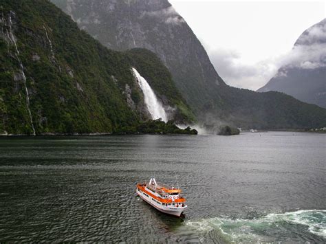 10 Best Cruises In Milford Sound