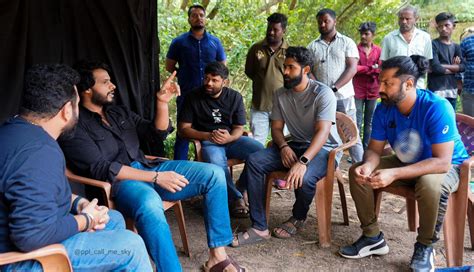 Nikhil Kumar ನಿಖಿಲ್ ಸಿನಿಮಾ ಸೆಟ್ ನಲ್ಲಿ ಯುವ ರಾಜ್ ಕುಮಾರ್