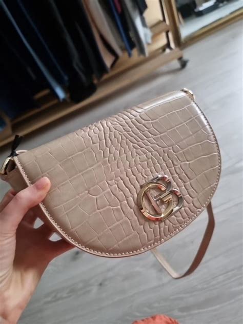 Сумка Baldinini — ціна 3250 грн у каталозі Крос боді Купити аксесуари за доступною ціною на Шафі