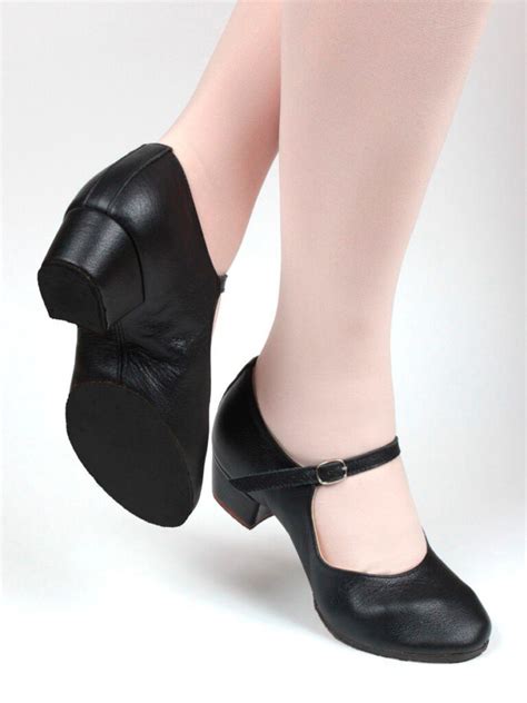 Туфли для балета и танцев - интернет-магазин ЗАТАНЦУЙ