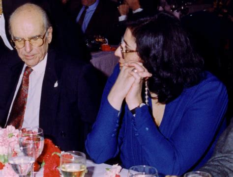 Biography ΜΑΡΙΑ ΦΑΡΑΝΤΟΥΡΗ