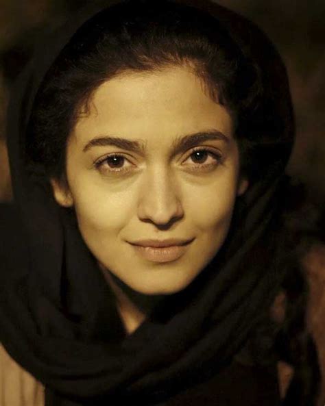 بیوگرافی سمانه منیری بازیگر سریال آنتن عکس جدید و اینستاگرام