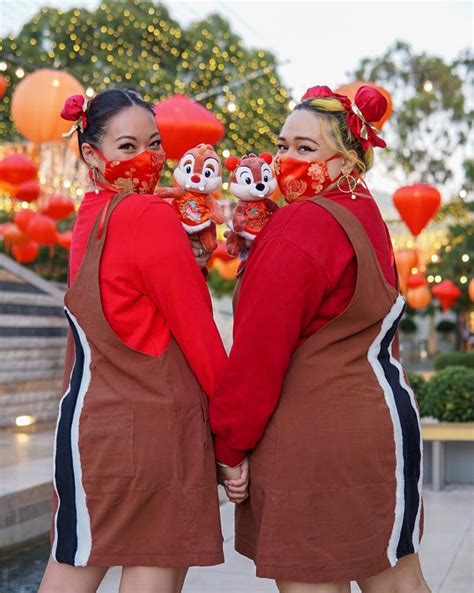 30 Delightful Disney Couples Costumes 47 Best Couples Halloween
