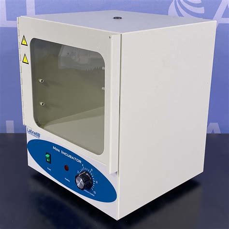 Labnet Mini Incubator Model I5110