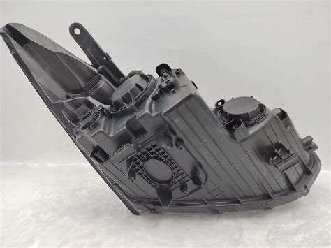 Hyundai Santa Fe Dm 2013 2015 Halogen Lhs Headlight Assembly