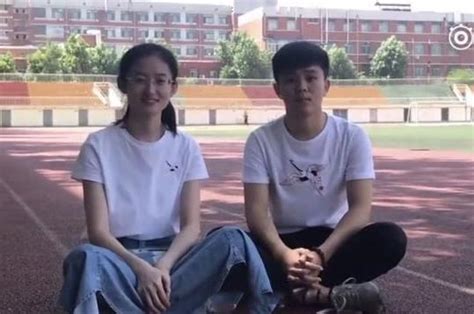 学生会正副主席成情侣 双双被录取北大研究生