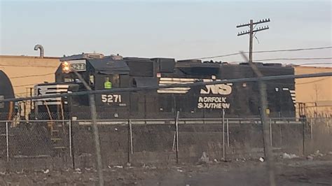 Short Ns Train In Detroitmi Youtube