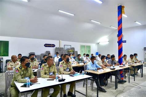 រដ្ឋបាលខណ្ឌកំបូល បើកកិច្ចប្រជុំ ដើម្បីពង្រឹងសន្ដិសុខសណ្ដាប់ធ្នាប់សាធារណៈជូនប្រជាពលរដ្ឋ