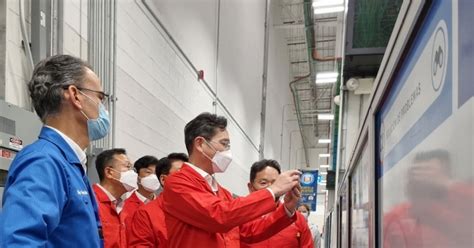 하만 멕시코공장 찾은 이재용 부회장