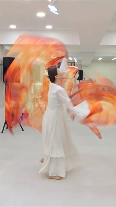 쇼츠 깃발워십 하늘의 문을 여소서~~ Youtube