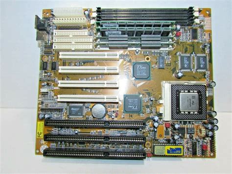 Intel Socket 7 Motherboard Mb82165087 Pentium Mmx Ram Zombie Components