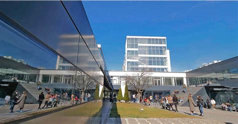 НЕ на ЗАВИСИМИТЕ ️ 4 Пристрастяване към пазаруването Купувате ли вещи за да не се чувствате