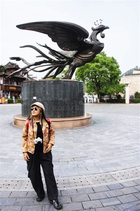 Thai Women Travelers Travel Visit Take Photo With Historical Immortal