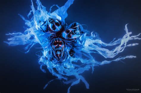 배경 화면 수중 미친 것 같은 악마 무서운 이상한 트리오 메두사 빛나는 변덕 할로윈 푸른 외계인 폰 웡 몬트리올 필토 그래피 사진 작가