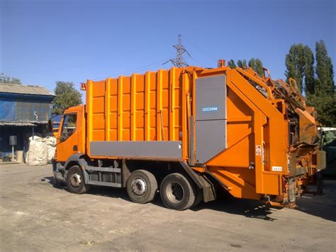 Сметоизвозване Вторични суровини Рециклиране Сметоизвозване във Варна Елбимекс ООД