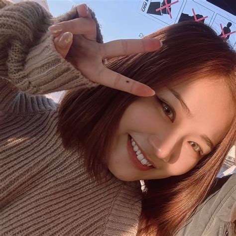 Mimi Mimi Threads Say More