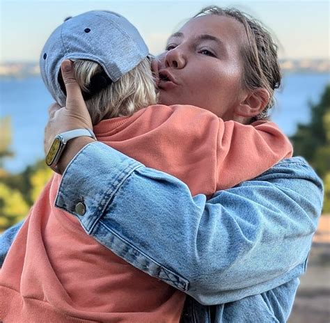 Музыкальные игры с шейкером для малышей 1 • Как и чем занять ребенка