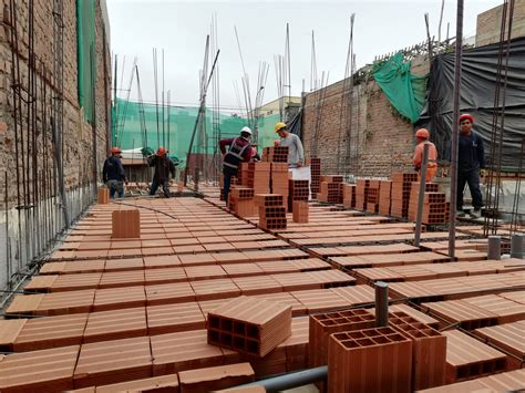 Edificio Rischmosurco Yufraedificaciones