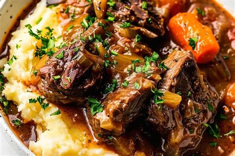 25 Quick Diced Beef Recipes To Try For Dinner Insanely Good