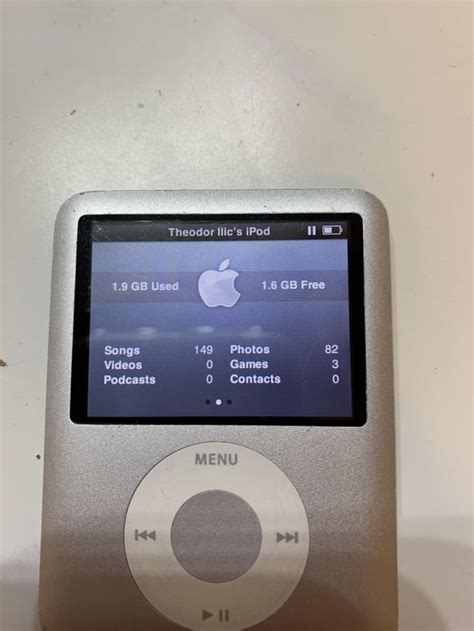My 3rd Gen Ipod Nano Been Heavily Using It For A Year Now R Ipod