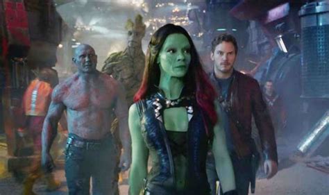 Avengers Infinity War Only Gamora Can Defeat Thanos Look At These Sneaky Clues Films