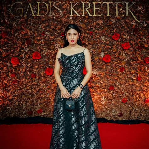Jangan Ketinggalan Ini Sinopsis Gadis Kretek Yang Sudah Tayang Di Netflix Regional Liputan Com