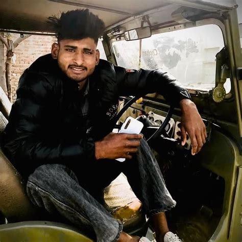 Manjeet Jini Manjeet Jini • Threads Say More