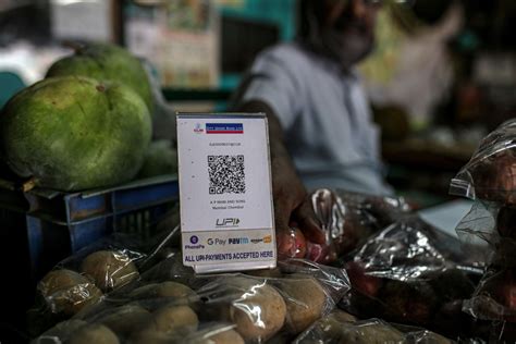 UPI Now Pay Later HDFC Bank And ICICI Bank Start Credit On UPI Personal Finance Business