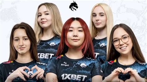 Team Spirit Signs Female Cs Go Roster