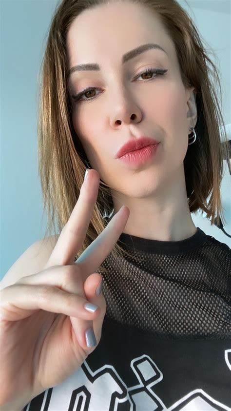 Who Wants Yo Have A Lazy Sunday With Me🥰 R Faces
