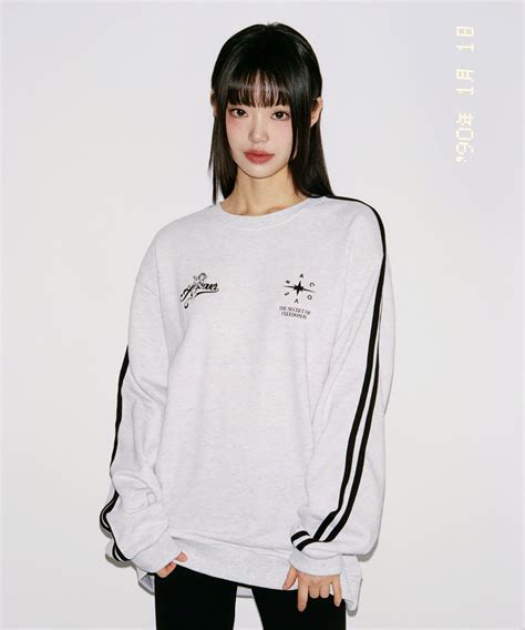 어커버 엔젤 로고 트랙 긴팔 맨투맨 2color