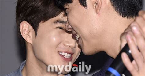 [md포토] 김준면 류준열 서로를 보며 아낌없는 미소