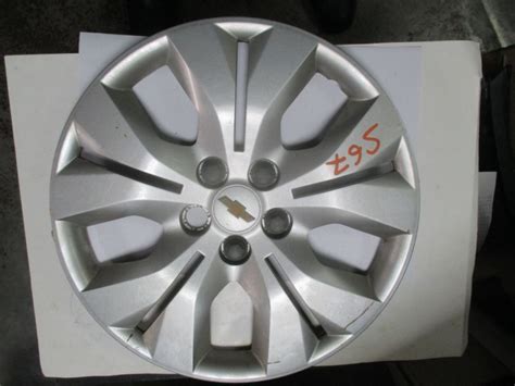 Колпак колесного диска Шевроле Круз R16 20934134 на стальной диск - 1 ...