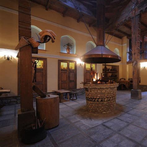 ფორაქიშვილების დარბაზული თბილისური სახლების ისტორია