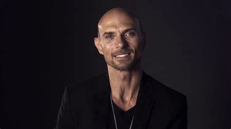 AusCAPS Matt Goss Shirtless In Bros After The Screaming Stops