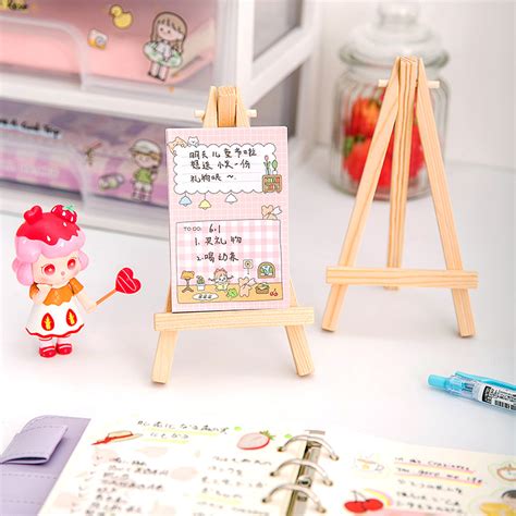 儿童实木制折叠桌面台式小画架迷你木质三角架手机相册油画展示架 阿里巴巴