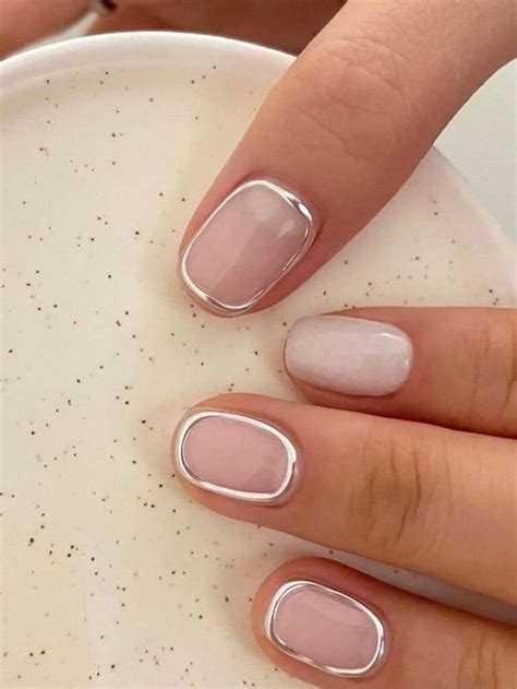 Pin By CVG CP On Nails Winter Nails Gel Nail Colors Chic Nails