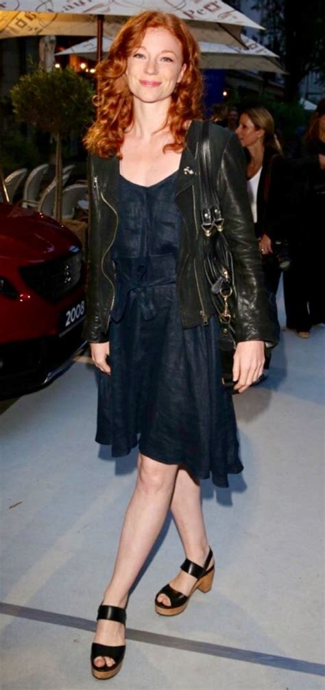 Pin By Charlie Zimmerman On Redheads Fashion Redheads Leather Skirt