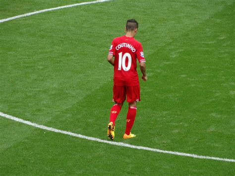 무료 이미지 잔디 구조 플레이어 공 발 차기 태클 축구 선수 볼 게임 단체 경기 스포츠 경기장 축구 전용 경기장 축구 킥 필립 쿠티 뉴