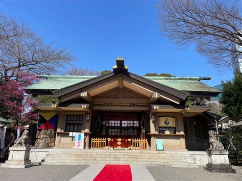 東郷神社 東京都原宿駅 の投稿 1回目 月限定御朱印と通常御朱印キティちゃんの御朱印帳 ホトカミ