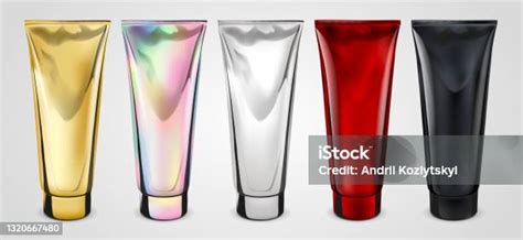 포장 금속 3d 사실 튜브의 세트는 빛 배경에 고립 화장품에 대한 사실적 튜브 여기에 크림 치약 젤 소스 페인트 접착제 로션