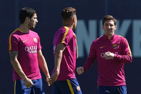 Messi Neymar Suarez In Minimalist Style Captured Clearly