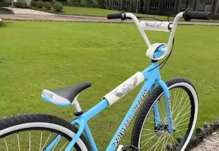 Se Bikes Goes Even Bigger With The 32in Colossal Ripper Bmx Bike