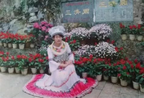 上万网友争相卖室友，室友哭了同学