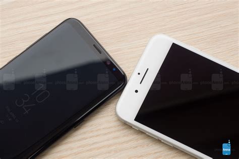 Samsung Galaxy S Vs Apple Iphone Plus Phonearena