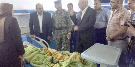 رئيس مجلس محافظة البصرة يتفقد جرحى التفجير الارهابي وكالة الاضواء